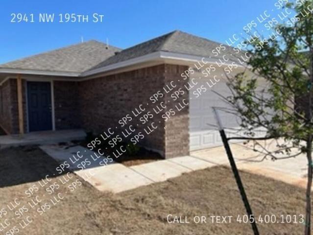 3 Br, 2 bath, Single Family 2941 NW 195th St