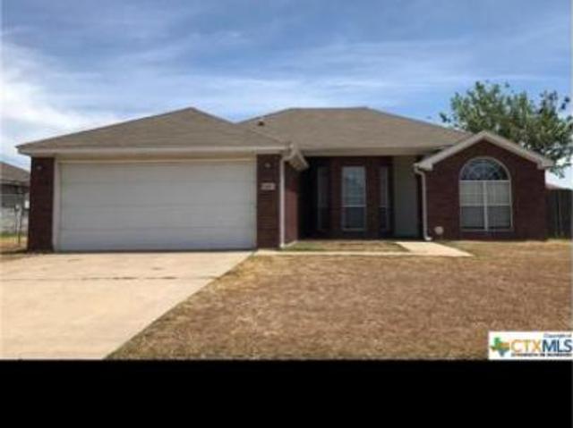 3 Br, 2 bath, Single Family 2007 Lava Ln