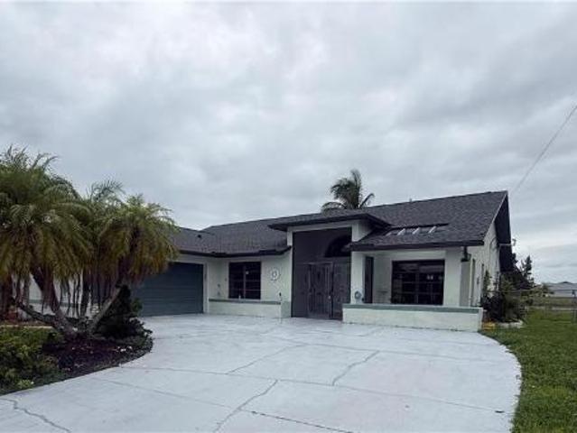 3 Br, 2 bath, Single Family 201 SW 8th St