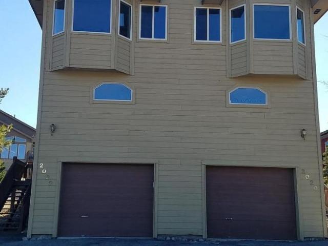 3 Br, 2 bath, Single Family 2022 Silverheels Dr