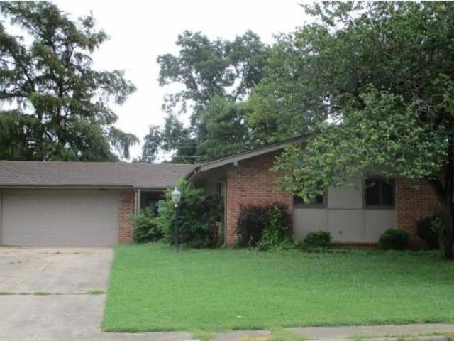 3 Br, 2 bath, Single Family 2025 Remco Harvard