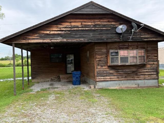 3 Br, 2 bath, Single Family 2026 Remco Birch