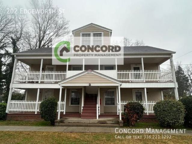 3 Br, 2 bath, Single Family 202 Edgeworth St