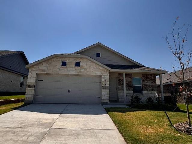 3 Br, 2 bath, Single Family 2036 Stable Ln