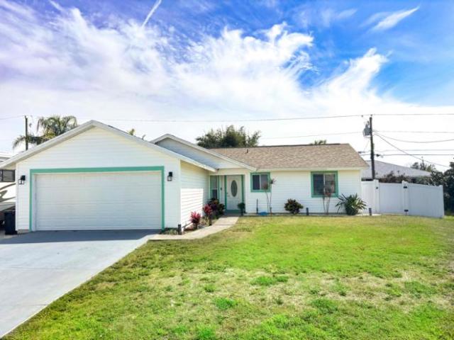 3 Br, 2 bath, Single Family 207 Abalone Rd
