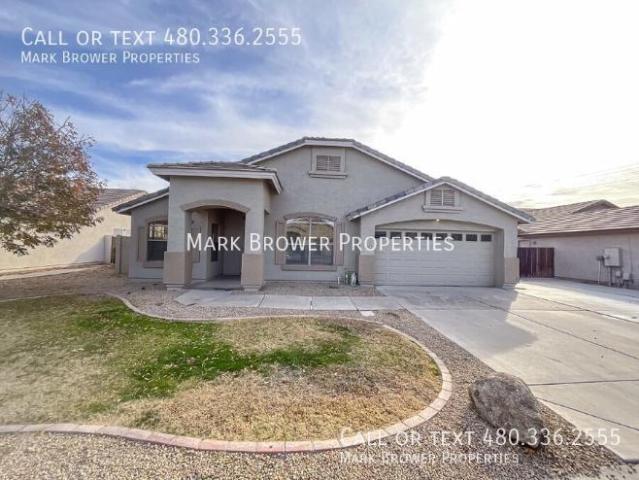 3 Br, 2 bath, Single Family 2041 East Rawhide Street