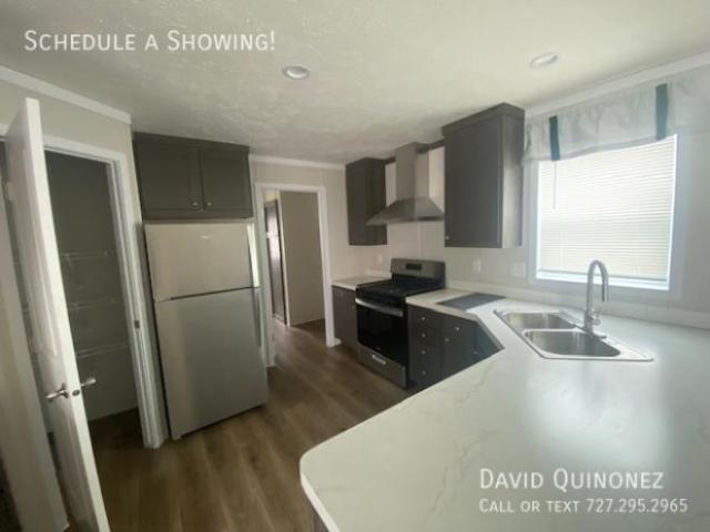 3 Br, 2 bath, Single Family 206 Mercer