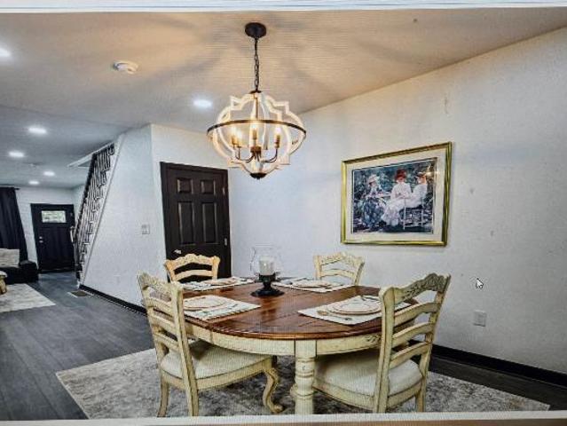 3 Br, 2 bath, Single Family 2070 E Dauphin St