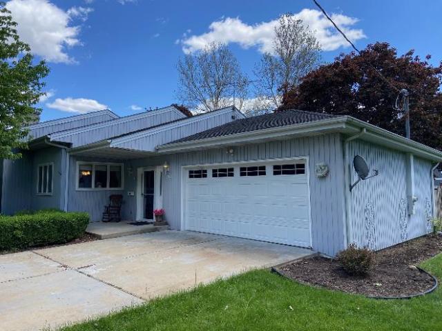 3 Br, 2 bath, Single Family 208 Glynn Road
