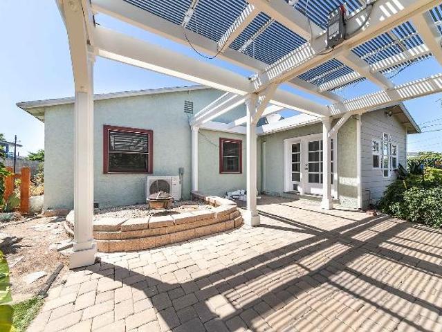 3 Br, 2 bath, Single Family 20940 Conradi Ave