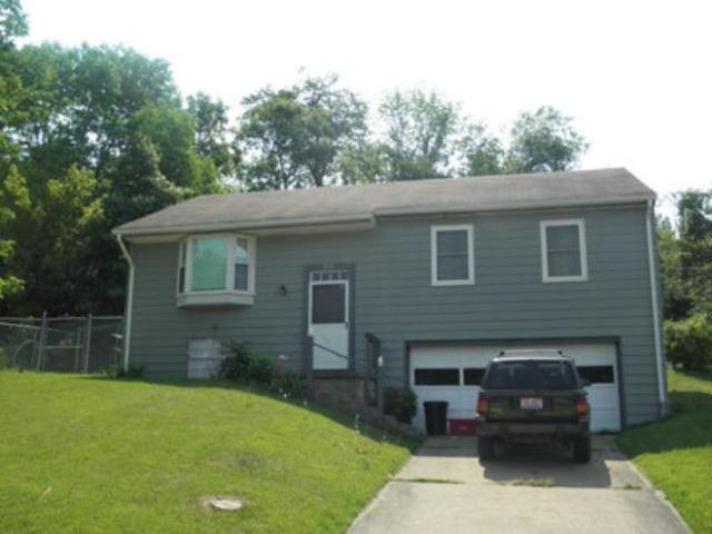 3 Br, 2 bath, Single Family 20 Berkley Dr