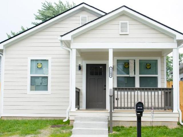 3 Br, 2 bath, Single Family 2109 Singleton St