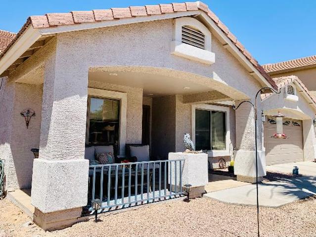 3 Br, 2 bath, Single Family 21150 E Via Del Oro