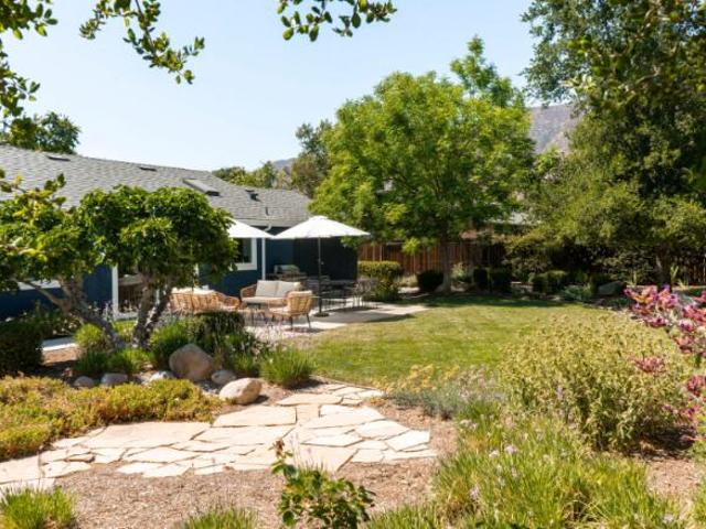 3 Br, 2 bath, Single Family 212 Oriole