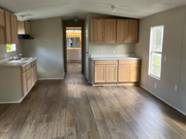 3 Br, 2 bath, Single Family 2135 Frink St