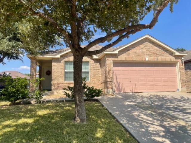 3 Br, 2 bath, Single Family 2135 Lima Loop