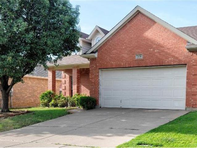 3 Br, 2 bath, Single Family 2136 Carlotta Dr