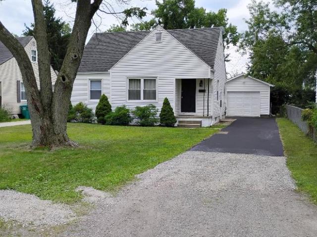 3 Br, 2 bath, Single Family 2141 W Wayne St