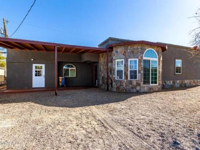 3 Br, 2 bath, Single Family 2144 N Madelyn Ave