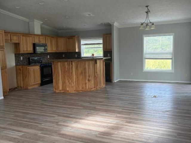 3 Br, 2 bath, Single Family 2151 130th Street