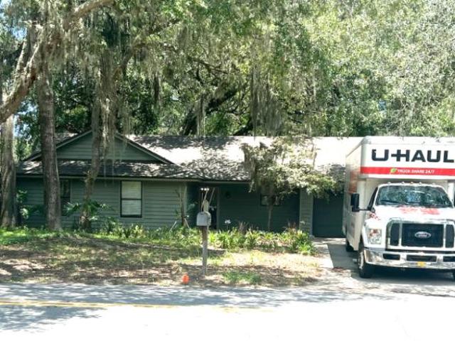 3 Br, 2 bath, Single Family 216 Citrona Drive