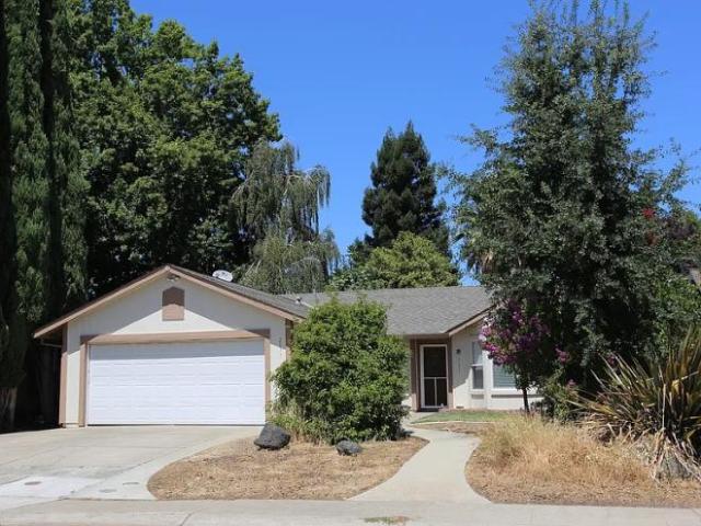 3 Br, 2 bath, Single Family 2177 Artisco Circle