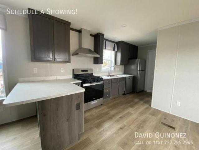 3 Br, 2 bath, Single Family 219 Monterey Dr