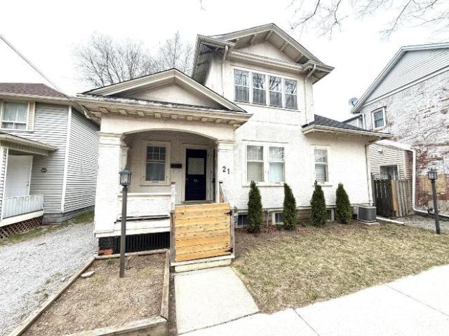 3 Br, 2 bath, Single Family 21 Centre Street