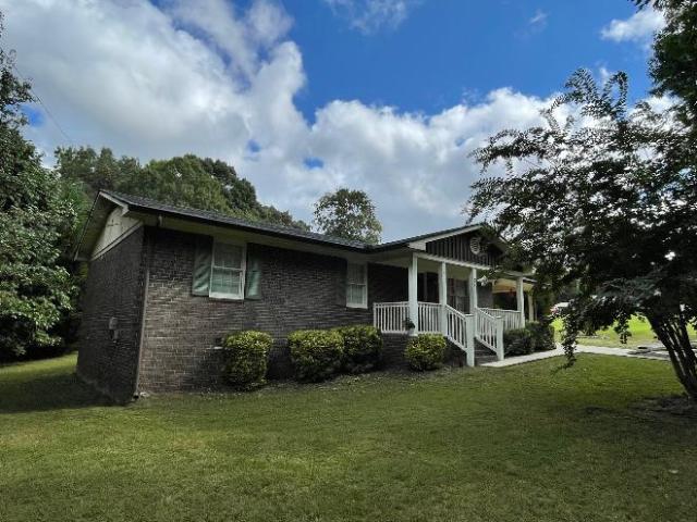 3 Br, 2 bath, Single Family 21 David Rd NW