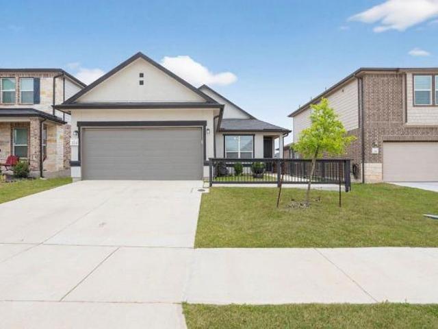 3 Br, 2 bath, Single Family 223 W Granite Shores Dr