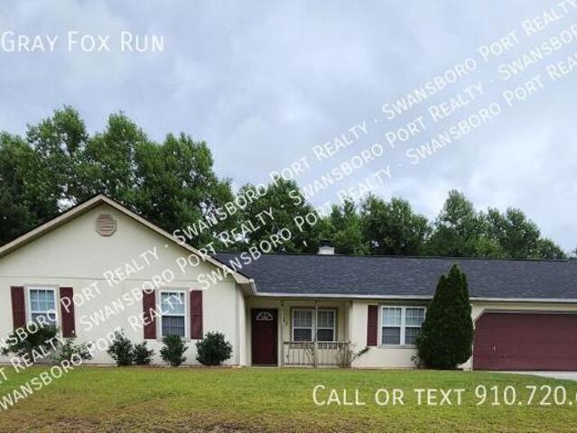 3 Br, 2 bath, Single Family 223 Gray Fox Run