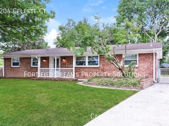 3 Br, 2 bath, Single Family 2204 Celeste Ct
