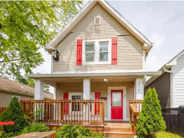 3 Br, 2 bath, Single Family 2218 Pleasant St