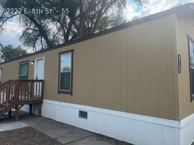 3 Br, 2 bath, Single Family 2222 E 8th St