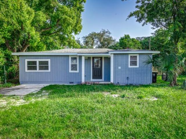 3 Br, 2 bath, Single Family 2222 East Peachtree Street