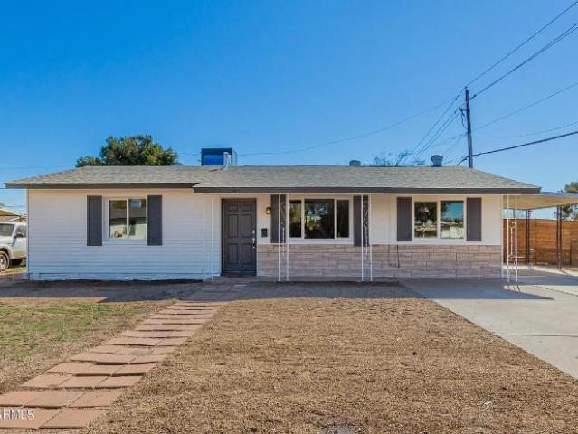 3 Br, 2 bath, Single Family 2245 W Laurel Ln