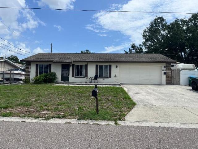 3 Br, 2 bath, Single Family 2257 Palmwood Dr