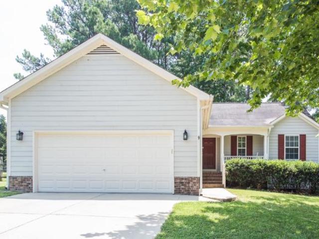 3 Br, 2 bath, Single Family 225 Harvester Dr