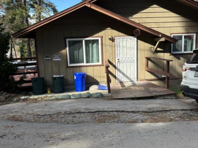3 Br, 2 bath, Single Family 22858 Lupin Lane