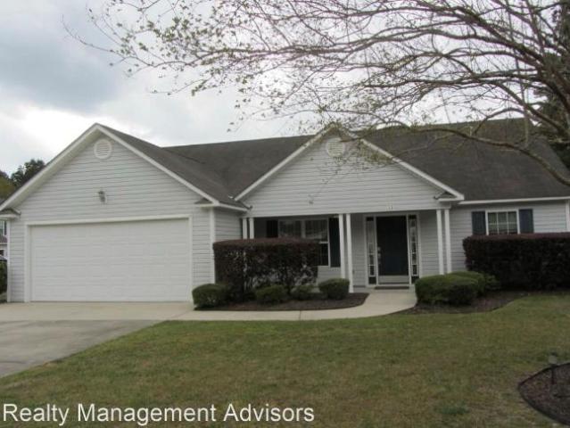 3 Br, 2 bath, Single Family 22 Mayfair Drive