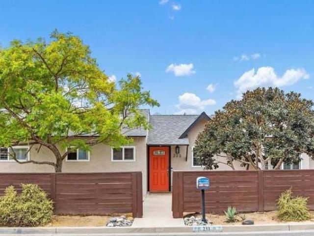 3 Br, 2 bath, Single Family 233 Grace St
