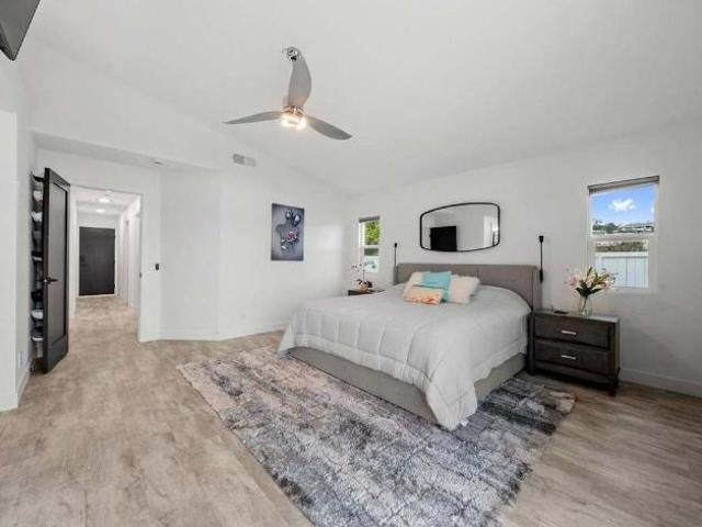 3 Br, 2 bath, Single Family 2302 Kimberly Ct