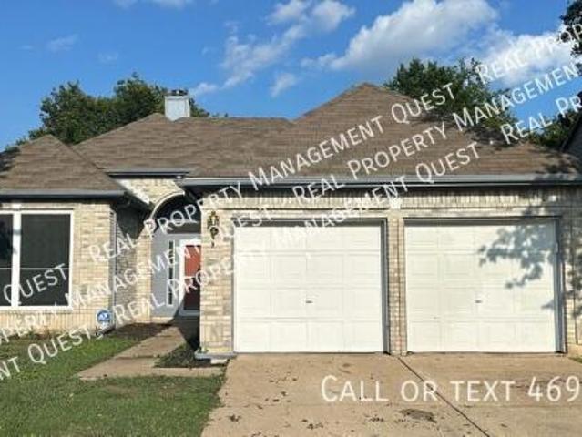 3 Br, 2 bath, Single Family 2336 Timbercreek
