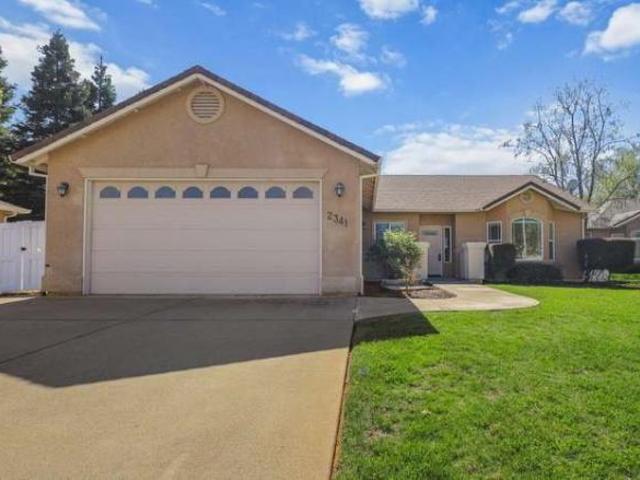3 Br, 2 bath, Single Family 2341 Suzette Ave
