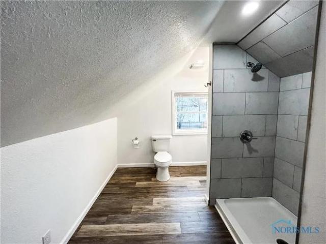 3 Br, 2 bath, Single Family 2347 Bucklew