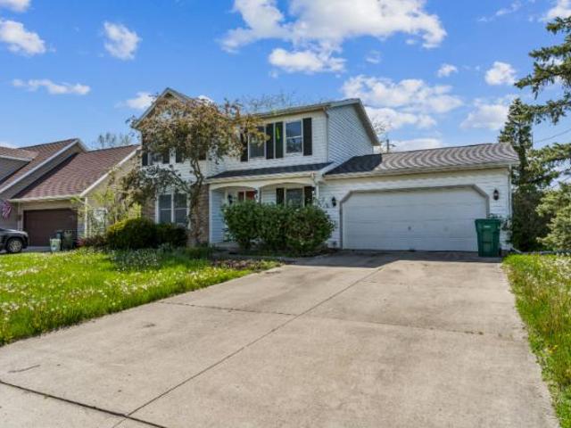 3 Br, 2 bath, Single Family 2357 Amy Ave