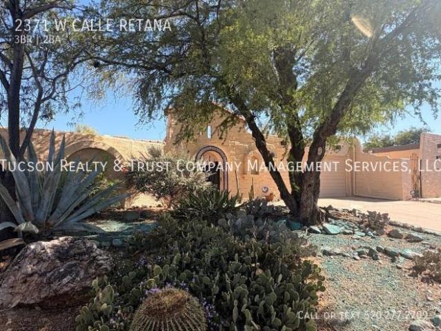 3 Br, 2 bath, Single Family 2371 W Calle Retana