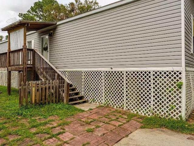 3 Br, 2 bath, Single Family 2395 Downing Ave