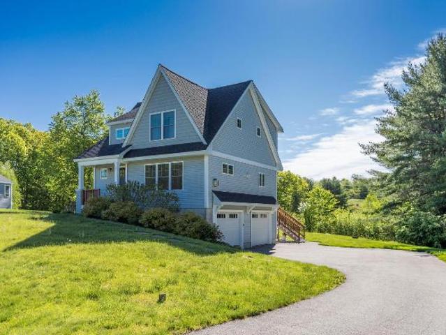 3 Br, 2 bath, Single Family 2 Cole Ln