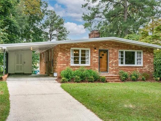 3 Br, 2 bath, Single Family 3412 Dogwood Dr